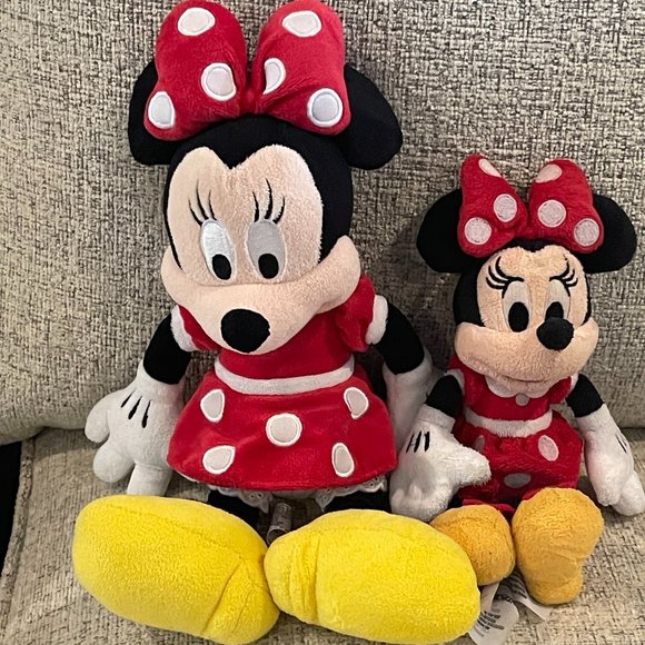 Disney | Toys | Two Red Minnie Mouse Plush 3 1 Disney World Parks ...
